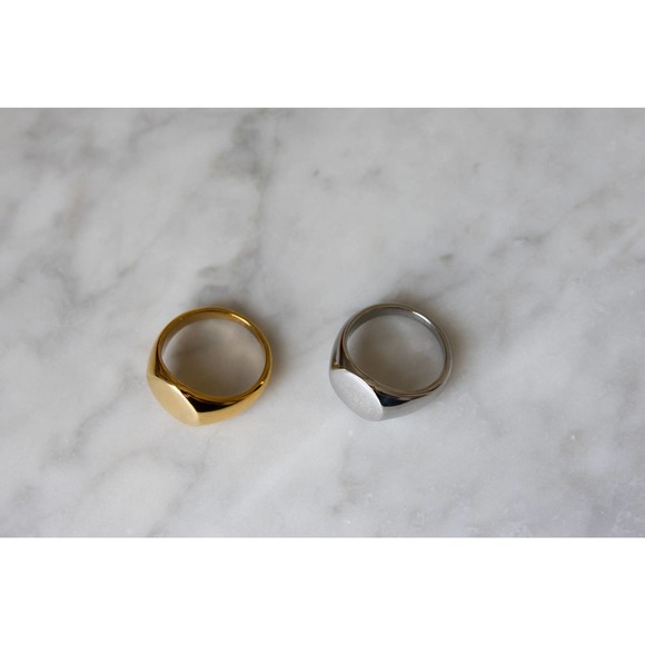 Jewelry | 18k Gold Signet Ring Gold Signet Ring Ring Monogram Ring ...